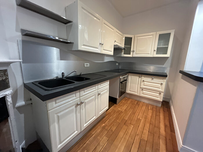 Appartement à louer - Reims, Centre-ville - 3 pièces - 1 chambre