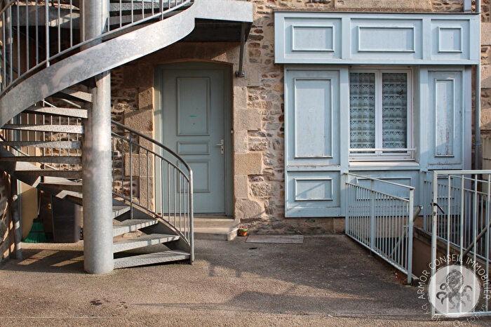 Appartement 3 pièces à Matignon, à louer