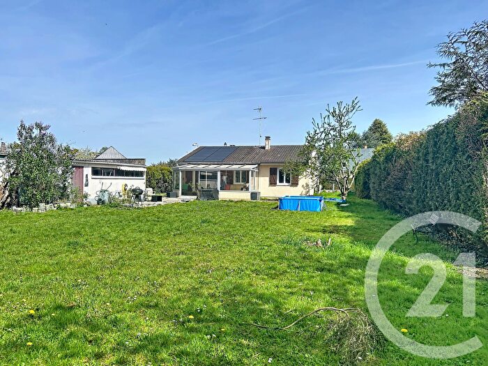 Maison 4 pièces à Huest, à vendre