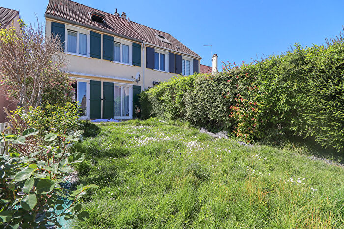 Maison à vendre - Quetigny - 6 pièces - 4 chambres