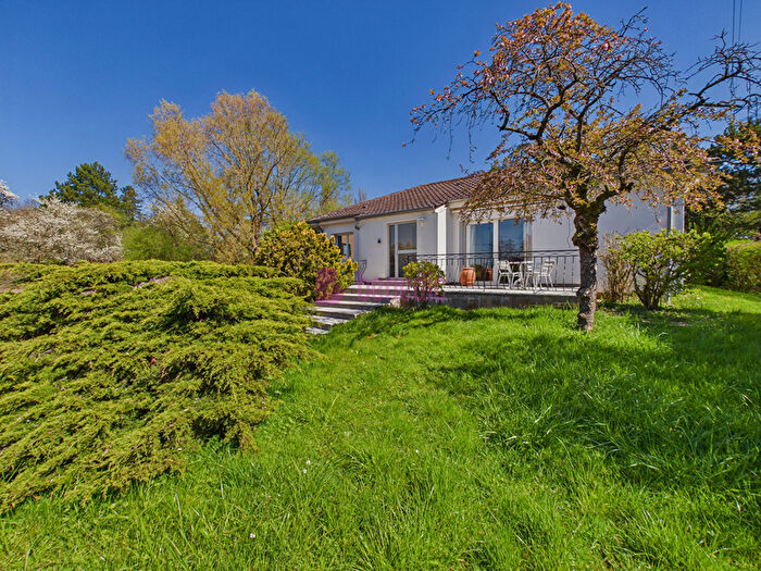 Maison 5 pièces à vendre à Sainte-Marie-aux-Chênes