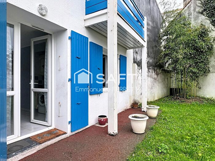 Appartement à vendre - Longeville-sur-Mer - 2 pièces - 1 chambre