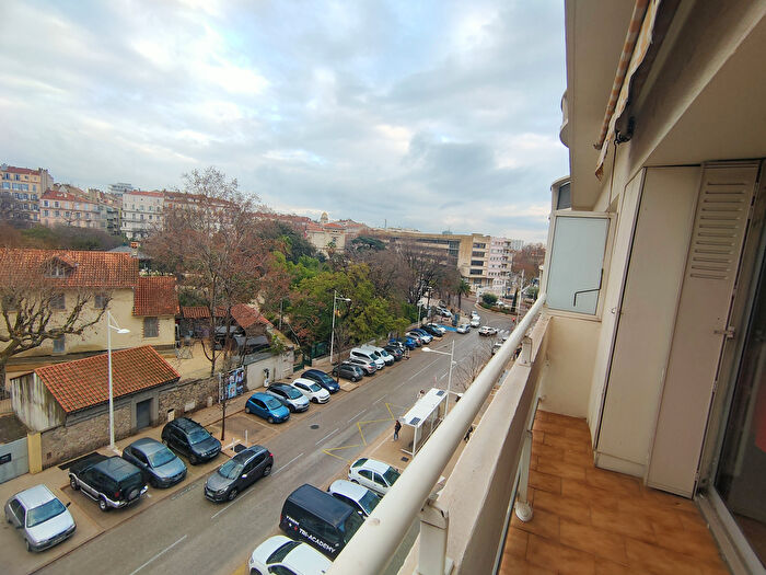 Appartement à vendre - Toulon, Haute-ville - 3 pièces - 2 chambres