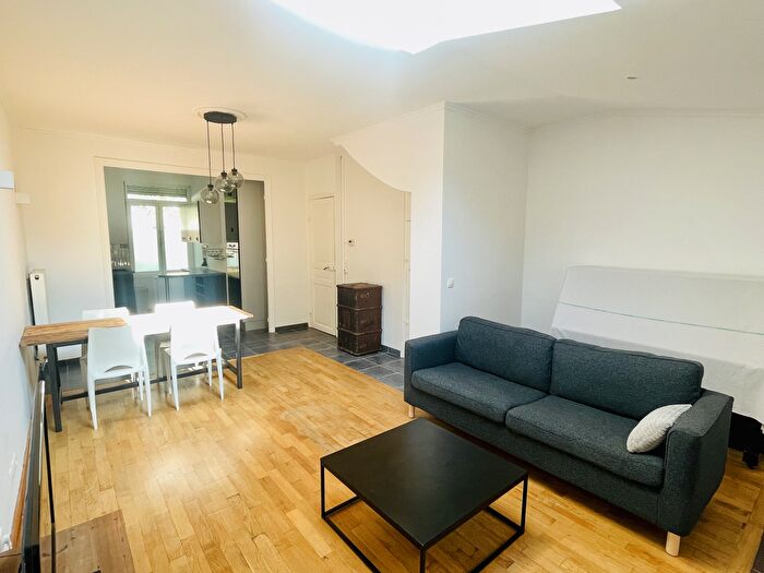 Maison 4 pièces à Amiens, à louer