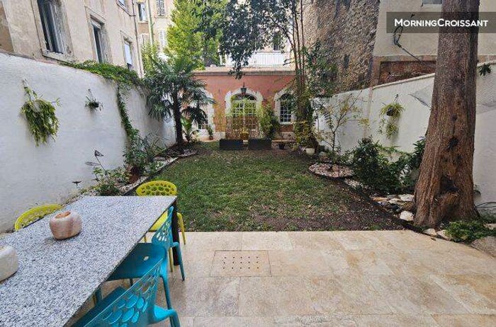 Le Camas, Marseille 5ème arrondissement : Appartement 6 pièces à louer