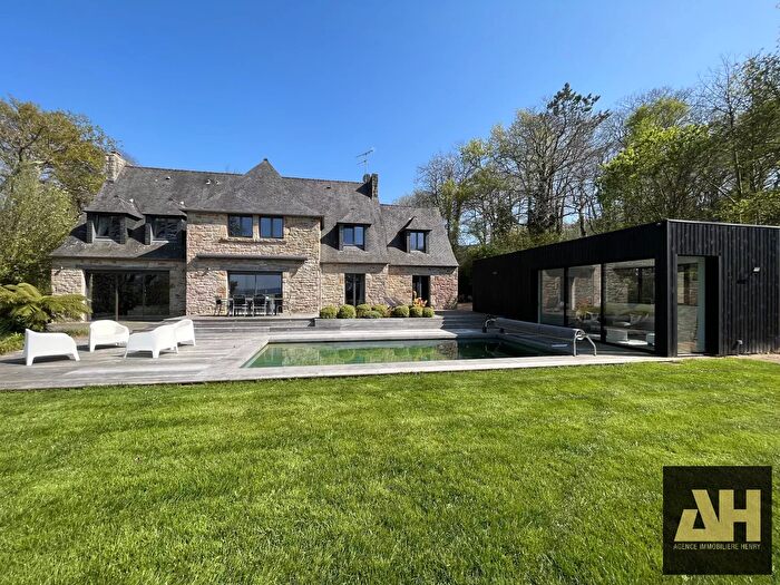 Maison à vendre - Plougastel-Daoulas, Kéraliou, Le Passage - 8 pièces - 6 chambres