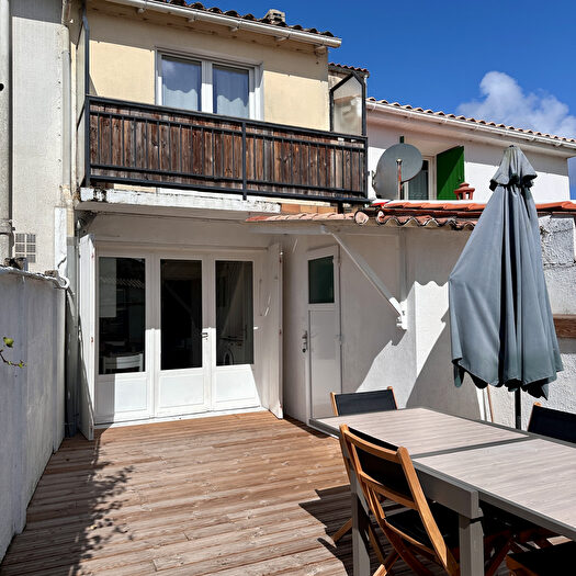 Meschers-sur-Gironde : Maison 3 pièces à vendre