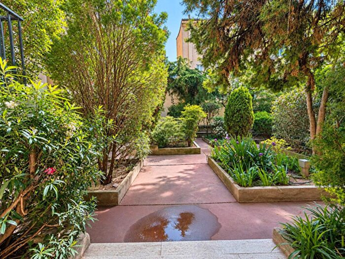 Appartement 3 pièces à vendre - Aix-en-Provence, Centre-ville