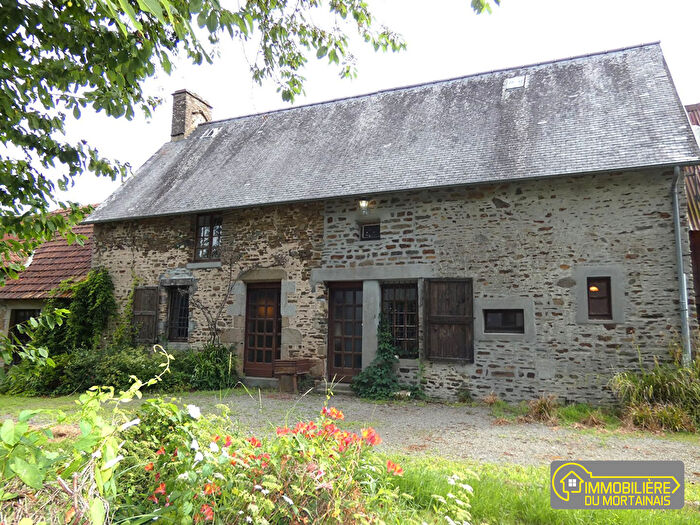 Maison à vendre - Saint-Hilaire-du-Harcouët - 3 pièces - 2 chambres