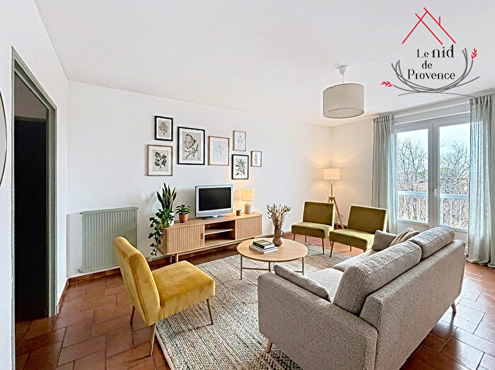 Appartement à vendre - Carpentras, Ouest - 3 pièces - 2 chambres