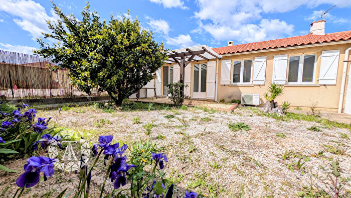 Maison à vendre - Saint-Génis-des-Fontaines - 4 pièces - 3 chambres