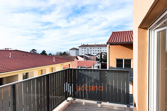 Appartement à vendre - Rillieux-la-Pape, Perica, Village - 3 pièces - 2 chambres