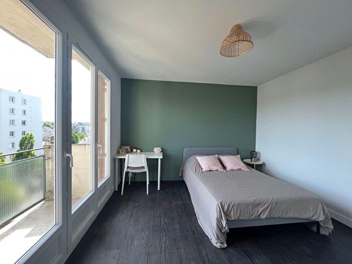 Appartement 1 pièce à louer - Quartiers Sud-Est, Francisco Ferrer