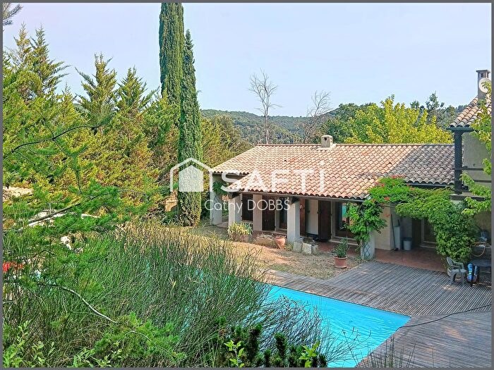 Allemagne-en-Provence - Maison 6 pièces à vendre