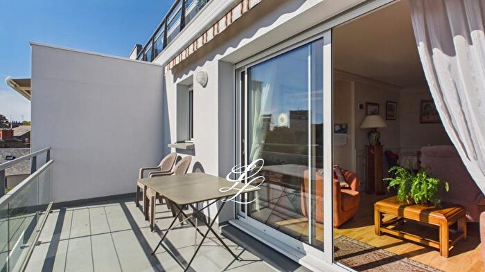 Appartement 4 pièces à Quartiers Sud-Est, Francisco Ferrer, à vendre