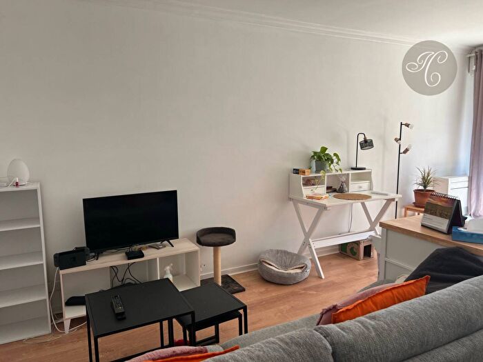 Appartement à louer - Avignon - 2 pièces - 1 chambre