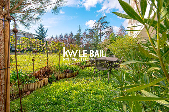 Appartement à vendre - Saint-Ouen-lAumône, Eglise - 3 pièces - 2 chambres