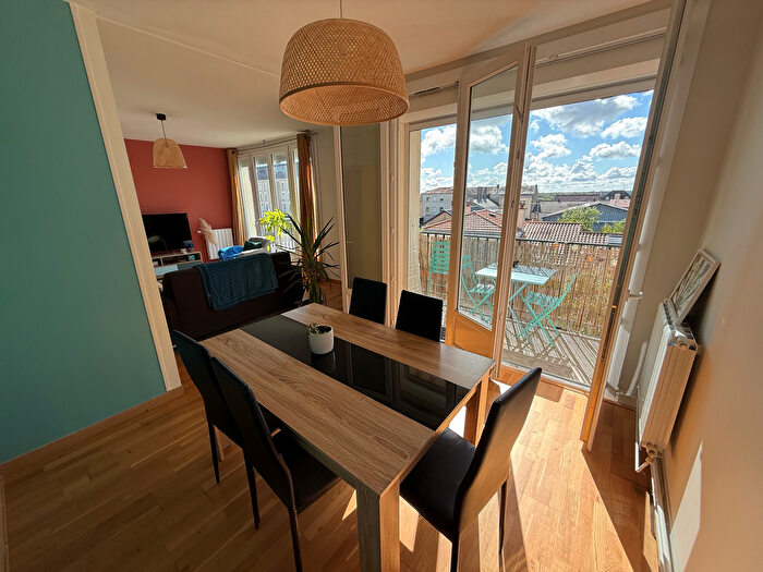 Appartement à vendre - Poitiers, Sud - 4 pièces - 2 chambres