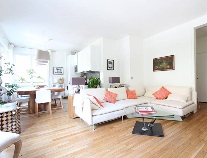 Appartement 3 pièces à Saint James-Général Koenig, Neuilly-sur-Seine, à louer