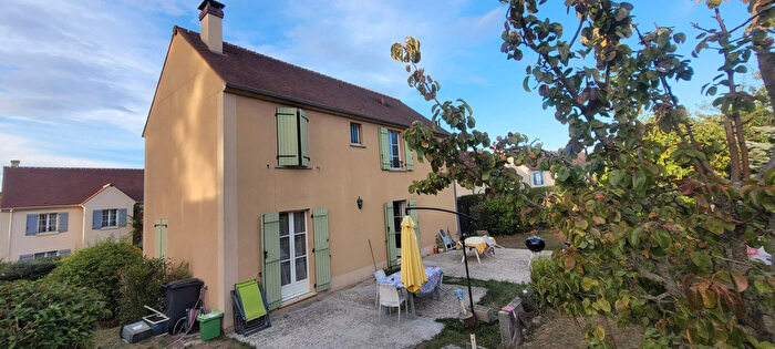 Maison à vendre - Magny-en-Vexin - 7 pièces - 5 chambres