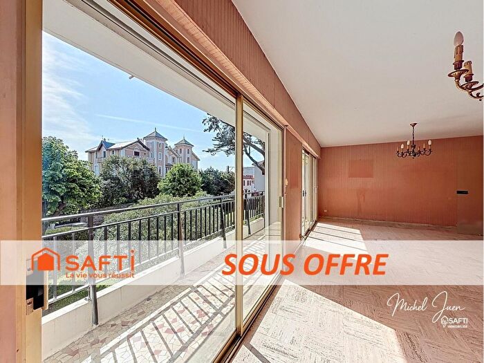 Appartement à vendre - Biarritz, Larrepunte, République - 4 pièces - 3 chambres
