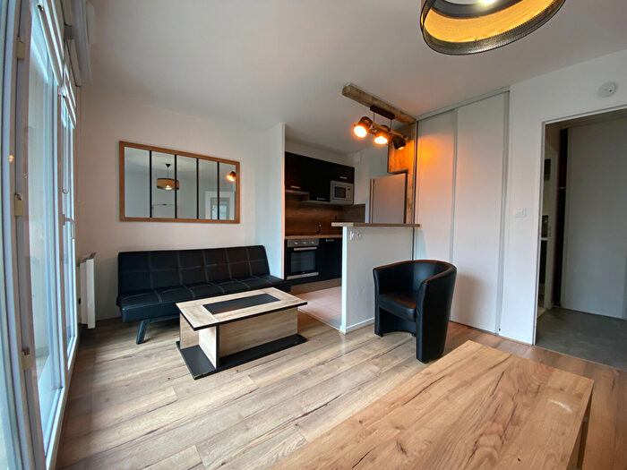 Appartement 1 pièce à Angers, Doutre, Saint-Jacques, à louer