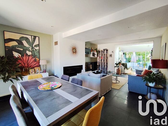 Maison à vendre - Sours - 6 pièces - 4 chambres