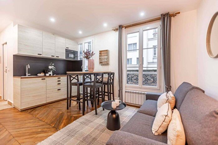 Appartement à louer - Ternes-Maillot, Paris ème arrondissement - 4 pièces - 2 chambres