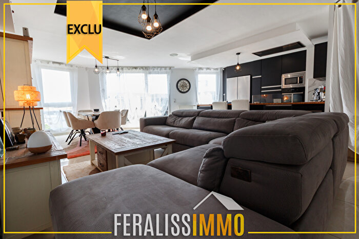 Appartement 4 pièces à vendre à Jouy-le-Moutier, Merisiers, Ecancourt, Côte-des-Carrières, Tremblays