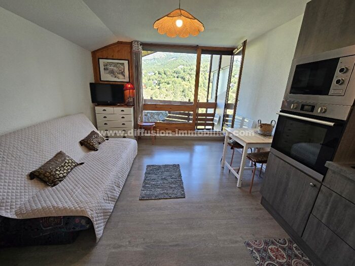 Appartement 1 pièce à vendre - Enchastrayes