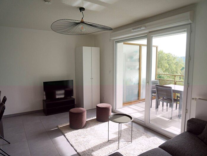 Appartement à louer - Saint Rambert, Lyon ème arrondissement - 2 pièces - 1 chambre