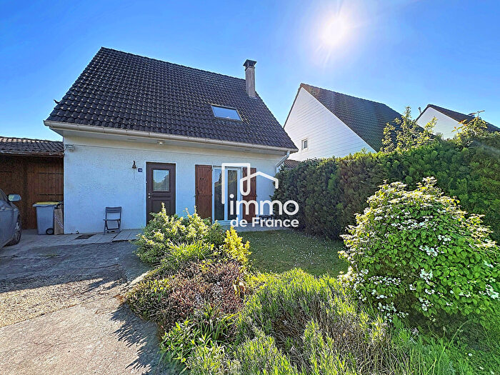 Bourg-en-Bresse, Croix Blanche, Près de Brou, Alagnier : Maison 4 pièces à vendre
