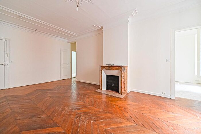 Appartement 3 pièces à vendre à Paris 17ème, La Fourche, Guy Moquet