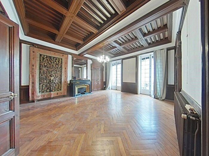 Centre-Historique, Romans-sur-Isère - Appartement 3 pièces à louer
