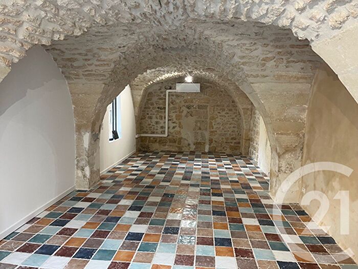 Appartement à louer - Sommières - 1 pièce