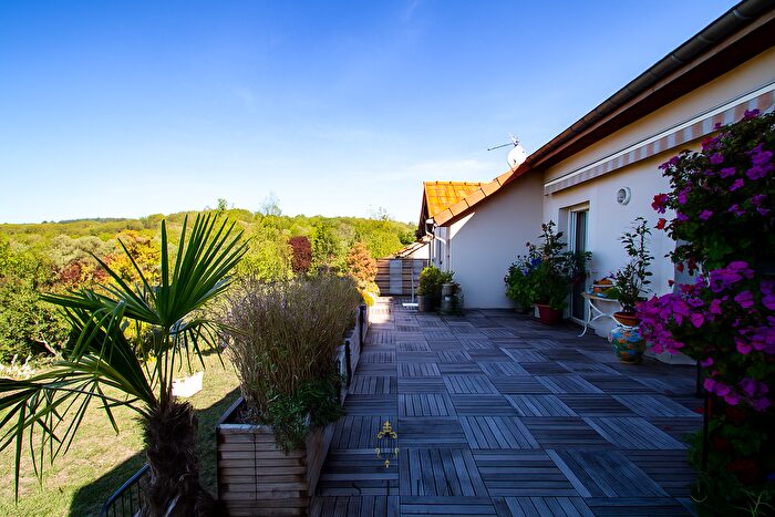 Maison à vendre - Crévic - 6 pièces - 4 chambres