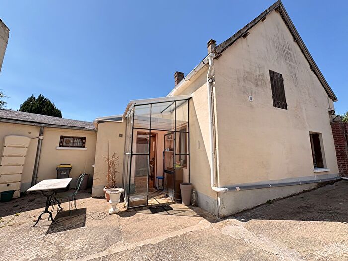 Maison 5 pièces à vendre - Villeneuve-les-Sablons
