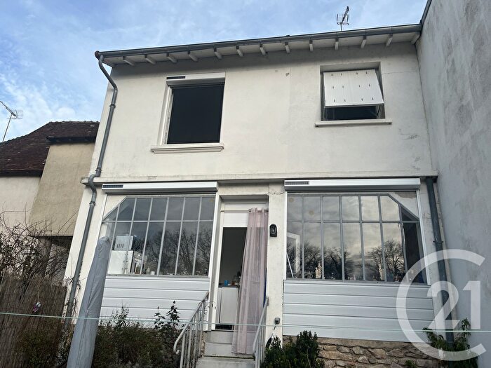 Maison à vendre - Boussac-Bourg - 4 pièces - 3 chambres