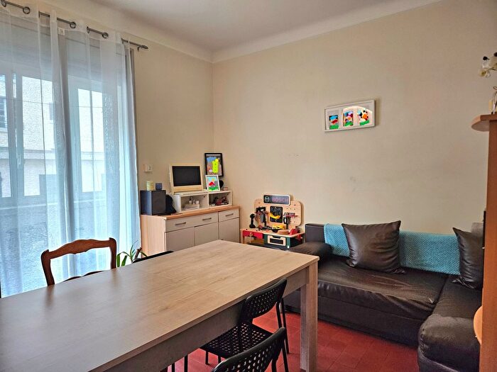 Appartement à vendre - Le Mans, Cité des Pins - 2 pièces - 1 chambre