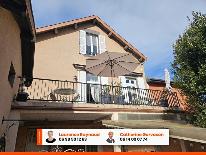 Maison à vendre - Clermont-Ferrand, Cotes de Clermont - 5 pièces - 3 chambres