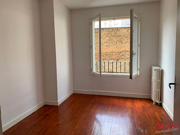 Appartement à louer - Centre-Hôtel de Ville, Limoges - 4 pièces - 3 chambres