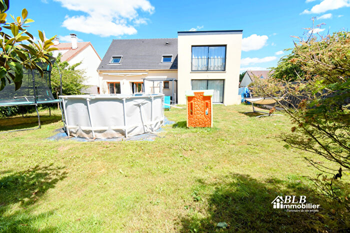 Maurepas, La Marnière : Maison 8 pièces à vendre