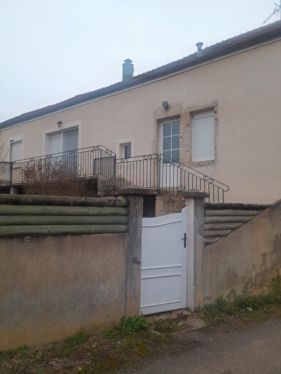Pouillenay : Maison 10 pièces à vendre