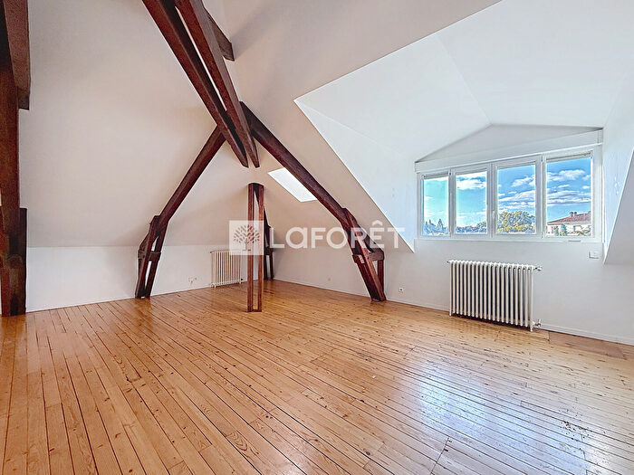 Appartement à louer - Bordeaux, Parc Bordelais - 3 pièces - 2 chambres