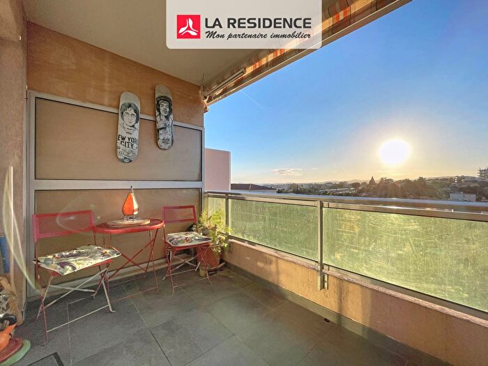 Appartement à vendre - Cagnes-sur-Mer, Le Val Fleuri - 2 pièces - 1 chambre