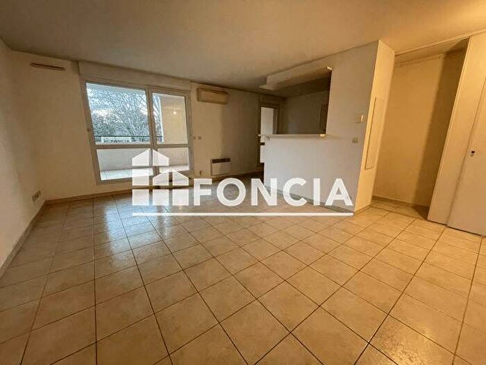 Appartement à louer - Les Alizées-Les Baumes-Le Méjean, Istres - 3 pièces - 2 chambres