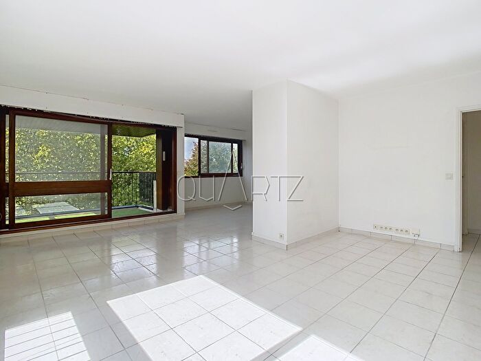 Le Chesnay, Saint-Germain, Nouvelle France : Appartement 5 pièces à vendre