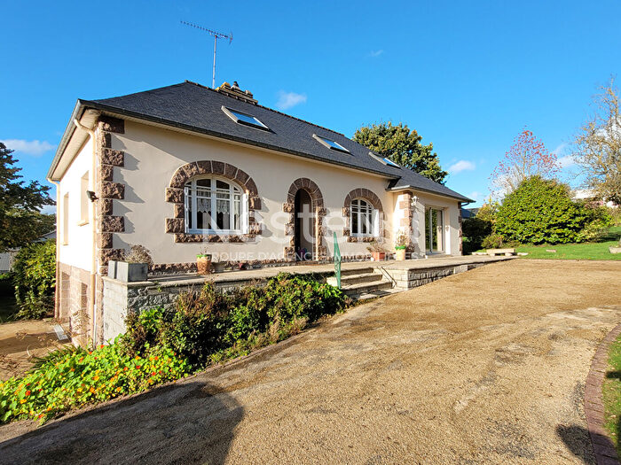 Maison à vendre - Goudelin - 6 pièces - 4 chambres