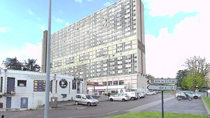 Appartement à louer - Chazeau, Firminy - 4 pièces - 3 chambres