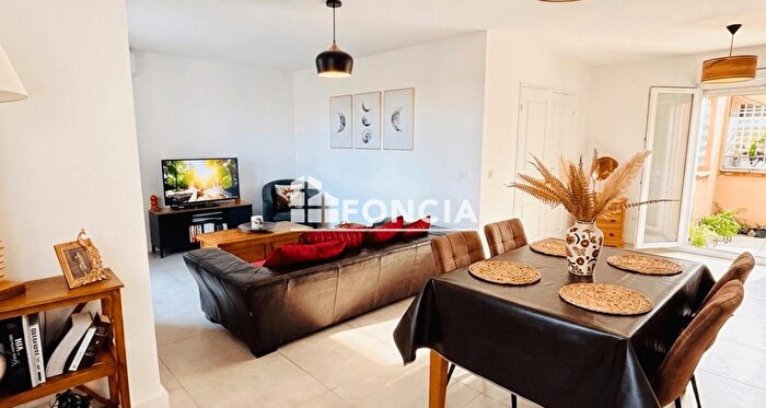 Roquebrune-sur-Argens, Village : Maison 5 pièces à vendre